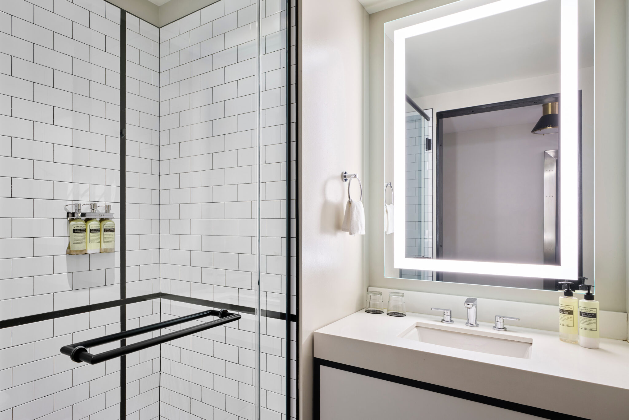 Our Rooms - Arlo Chicago