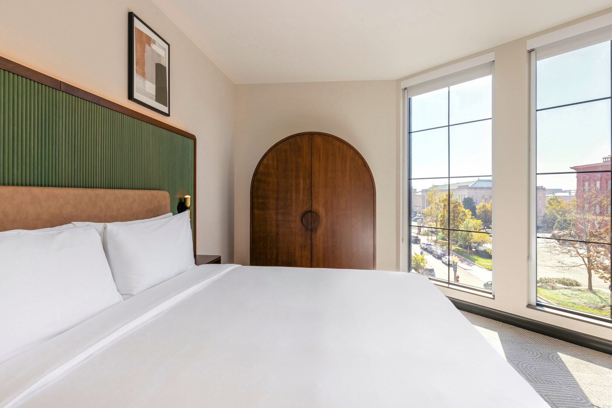 Studio King Room | Arlo Washington DC Hotel