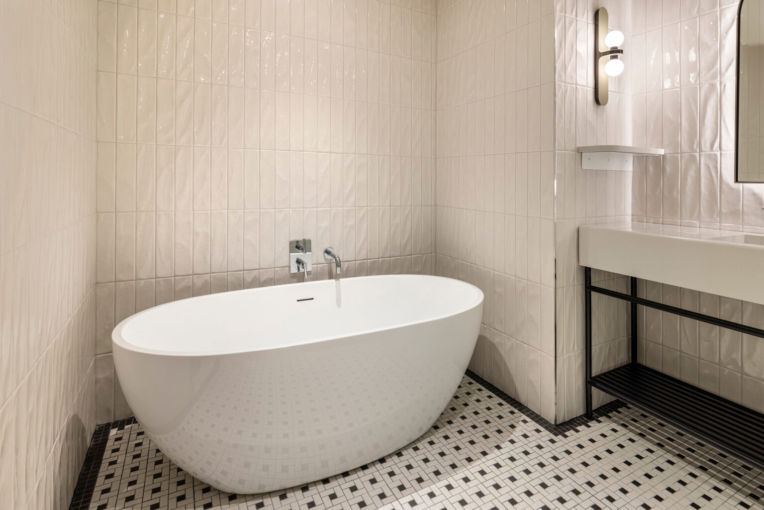 Luxury Rooms & Suites in Washington DC | Arlo Washington DC Hotel