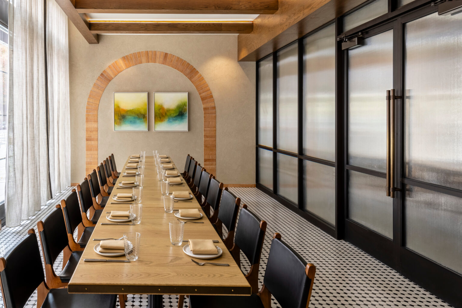 Arrels - Arlo Washington DC