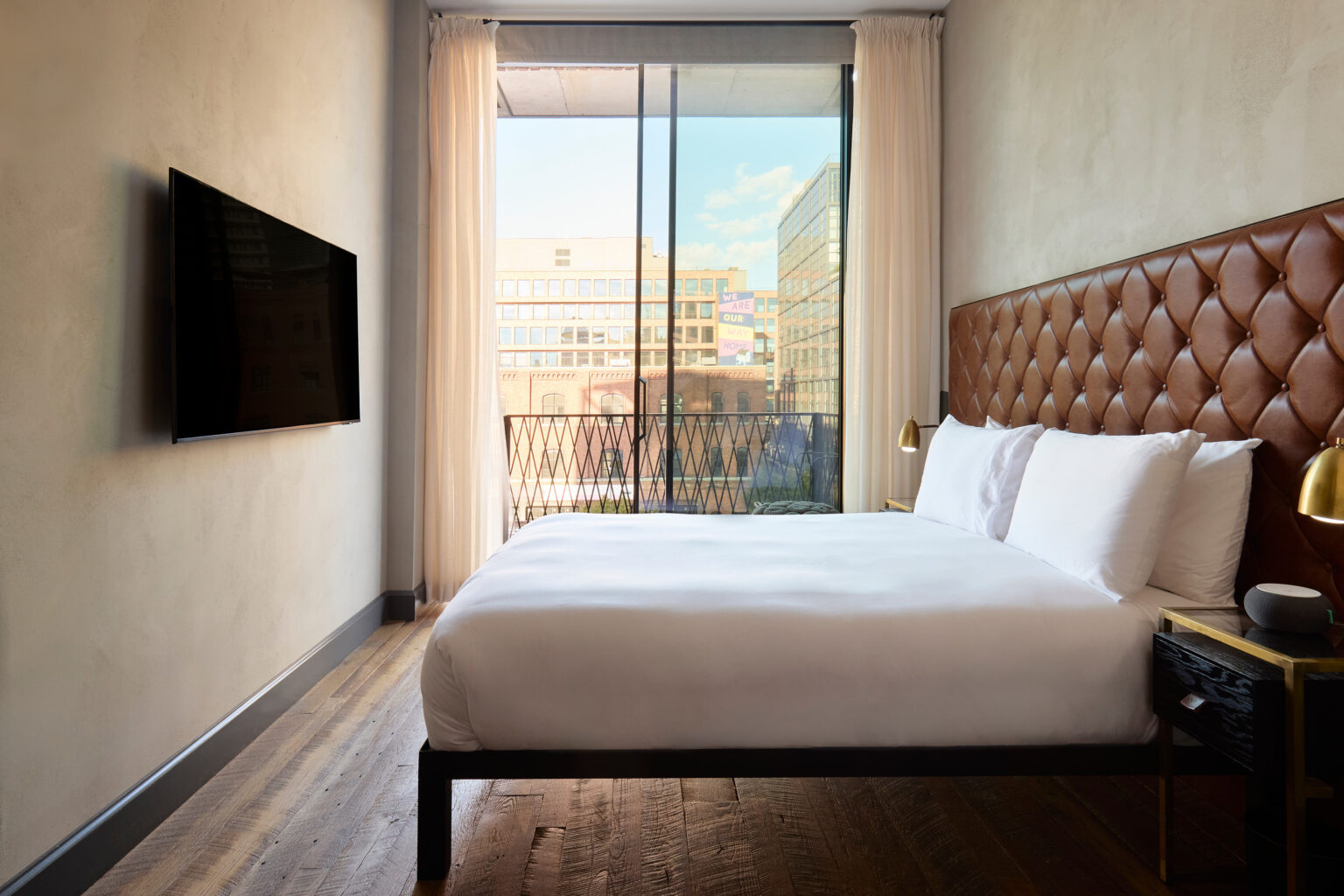 Brooklyn Hotel Rooms in Williamsburg NYC | Arlo Williamsburg