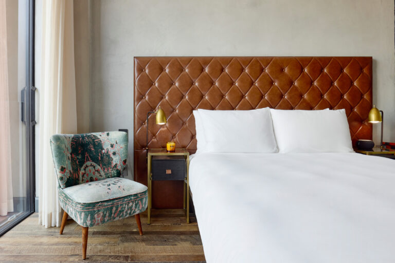 Brooklyn Hotel Rooms in Williamsburg NYC | Arlo Williamsburg